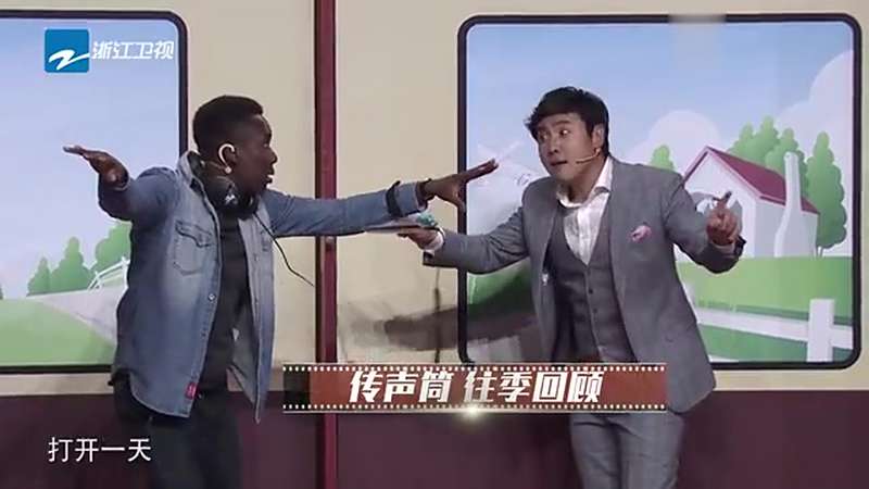 《王牌对王牌》传声筒环节,我们的外国友人又来给王牌嘉宾们 助阵”啦当爆笑方言遇上五毛钱的散装中文,到底是谁更绝望一点呢?今晚2110浙江卫视